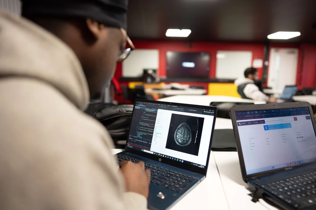 Birmingham Newman University - Courses - BSc Single Honours Computer ...