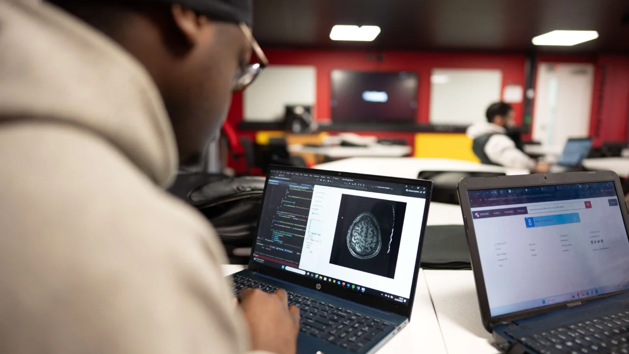 Birmingham Newman University - Courses - BSc Single Honours Computer ...